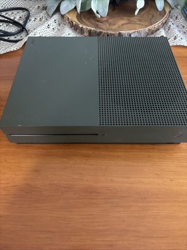 Xbox One S Battlefield One Edition 1TB + 8 Games And First Party ...