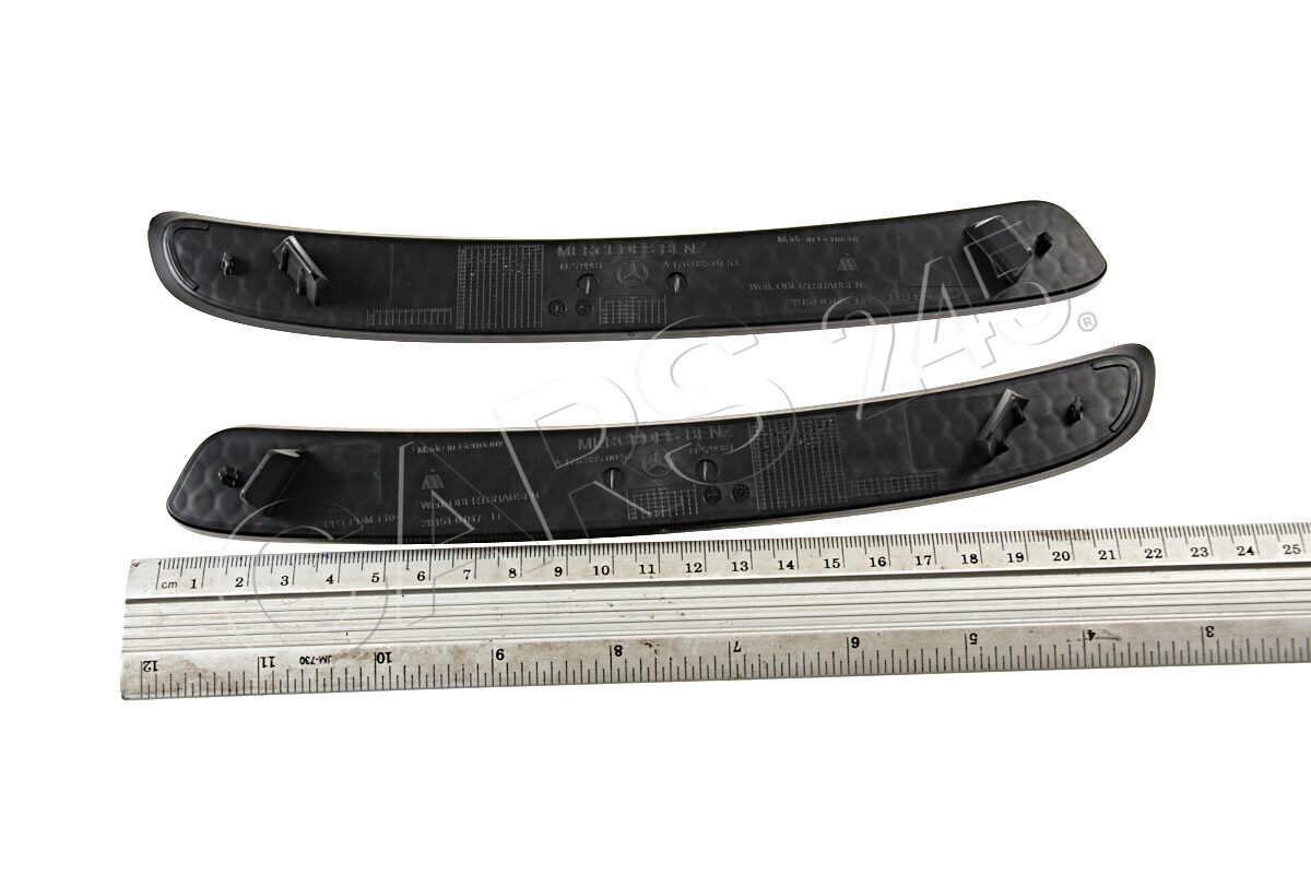 Genuine MERCEDES W176 Hatchback Rear Bumper Cover Grill Left+Right ...