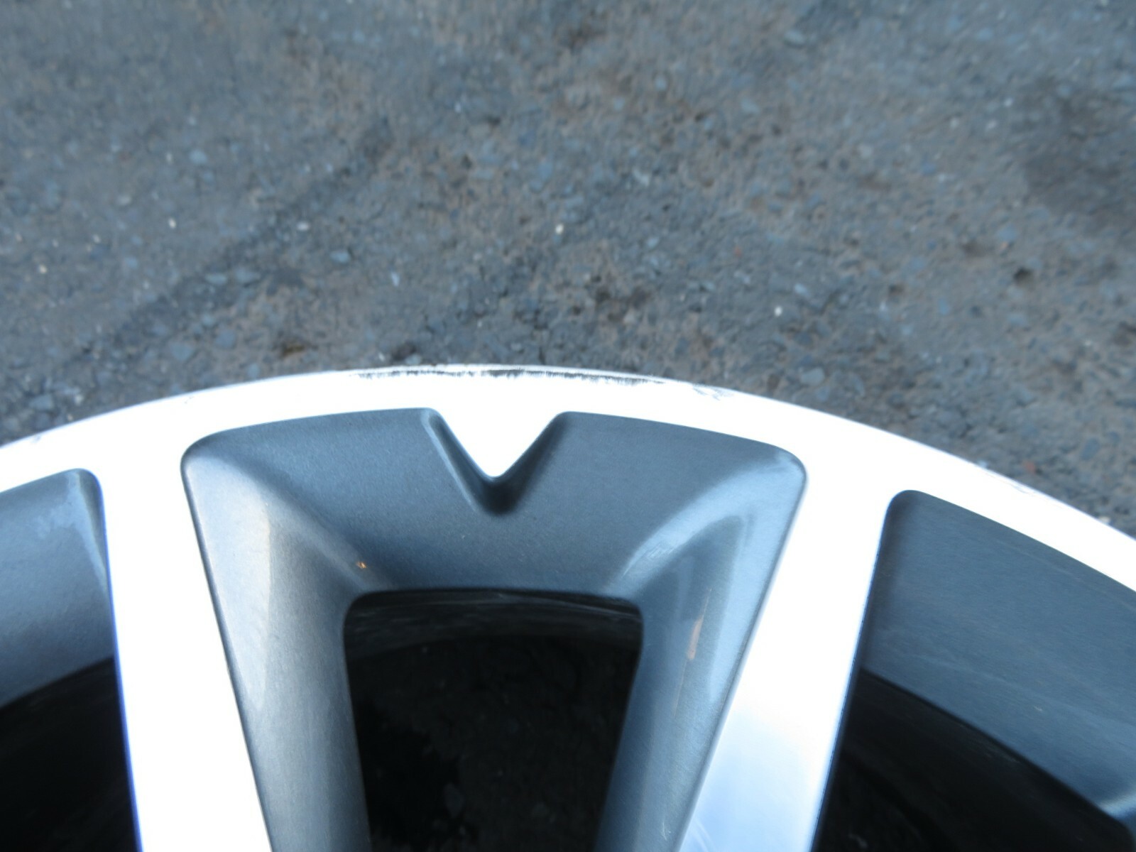 2014 - 2017 MASERATI GHIBLI REAR WHEEL RIM 18x9.5 WITH CENTER COVER CAP ...