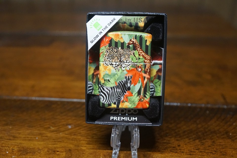 JUNGLE ANIMALS LEOPARD GIRAFFE ZEBRA 540 DESIGN GLOW IN THE DARK ZIPPO ...