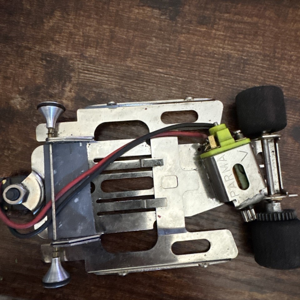 Parma Flex 2 Slot Car With New Body | eBay