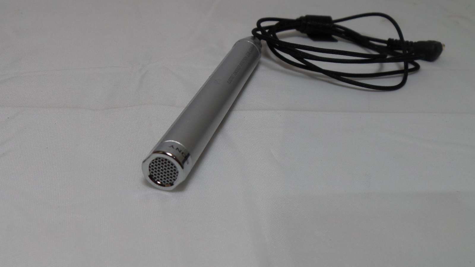 Sony Uni-Directional Tie Clip Microphone (ECM-CZ10) | eBay