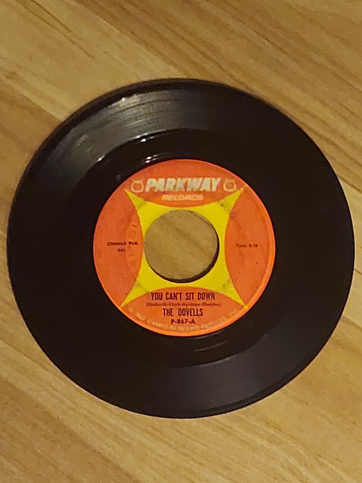 THE DOVELLS BRISTOL STOMP/YOU CANT SIT DOWN 45 RPM PARKWAY RECORDS 2 ...