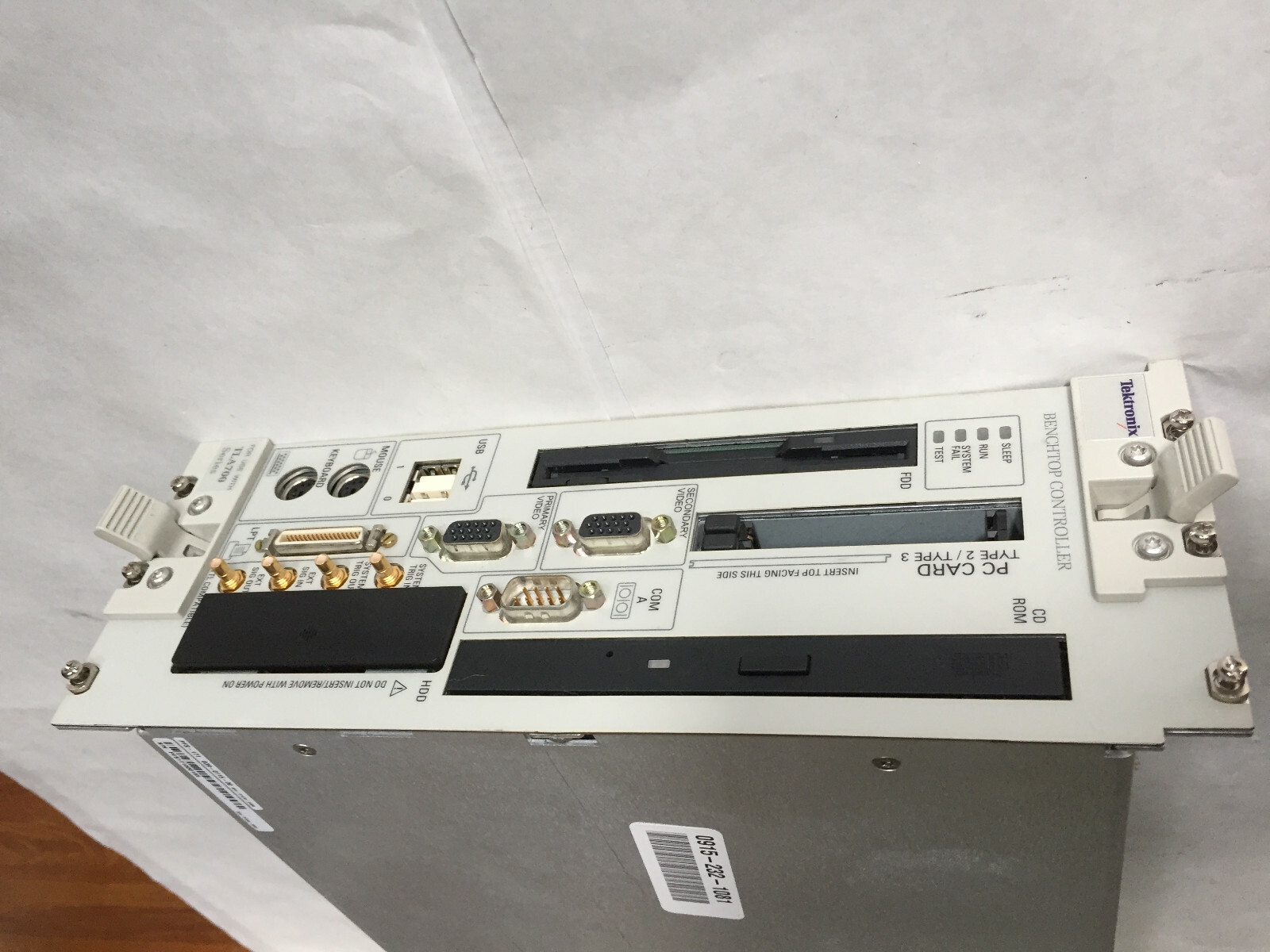 TEKTRONIX 039-0115-00 DUAL MONITOR BENCHTOP CONTROLLER,512MB TLA721 ...