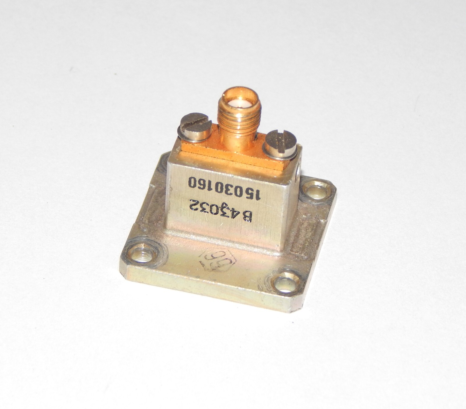 Waveguide Adapter WR62 to SMA (WG18 to SMA; R140 to SMA) | eBay