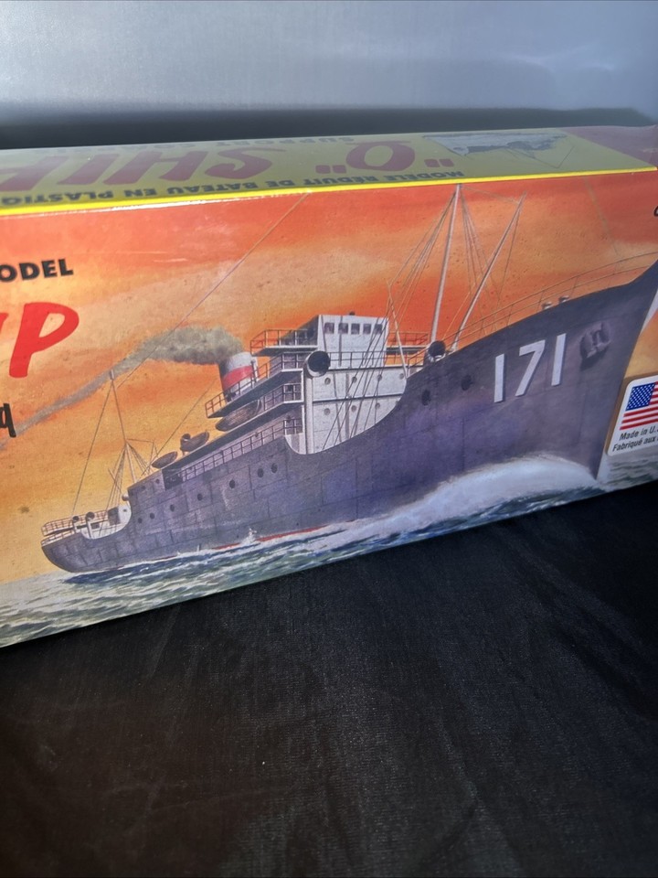 Lindberg Q Ship 1:390 Scale Plastic Model Kit WWI Decoy Ship Boat ...