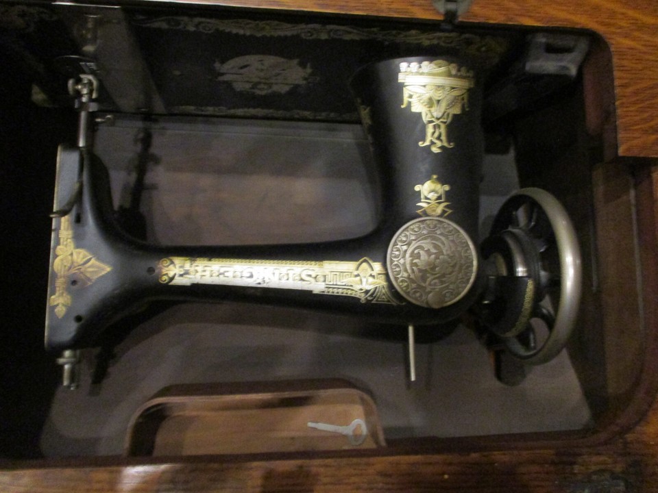 MW: Antique 1911 Singer Sewing Machine ORIGINAL CONDITION | eBay
