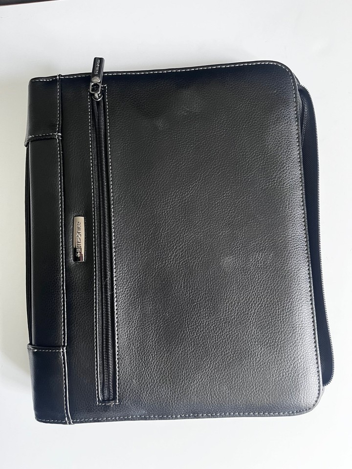 Samsonite Black Faux Leather 3 Ring Zip Binder with Calculator 11" x 13 ...