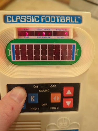 Mattel Classic Football Vintage Handheld Electronic Video Game | eBay