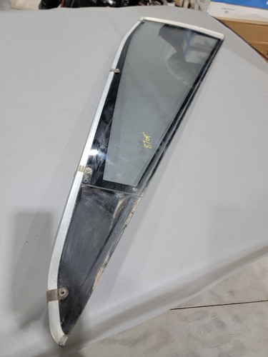 Bayliner Capri 1987 Right Side Rear Windshield Window Glass Starboard ...