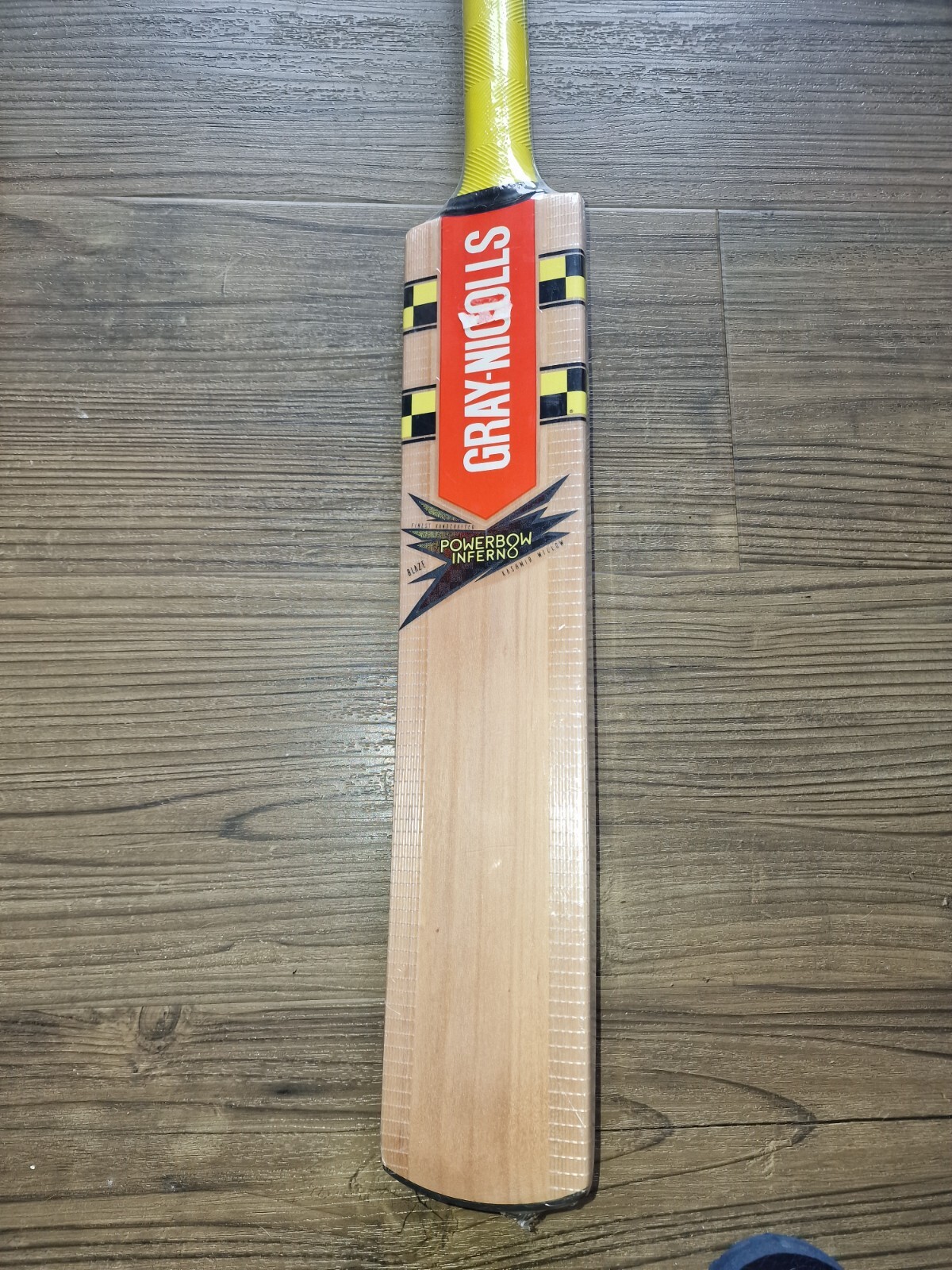 gray nicholls/ GM /SPYDER,kookaburra . sizes/grades ,oblivion stealth ...