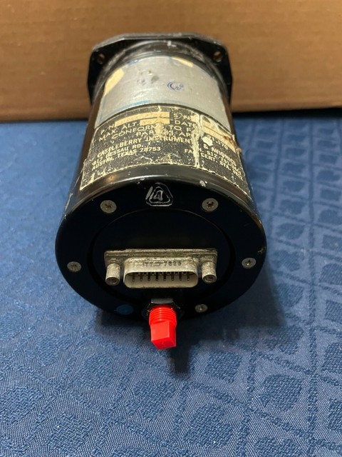 United Instruments 5035p-p22 Encoding Altimeter 35k With Like Kea-130 ...