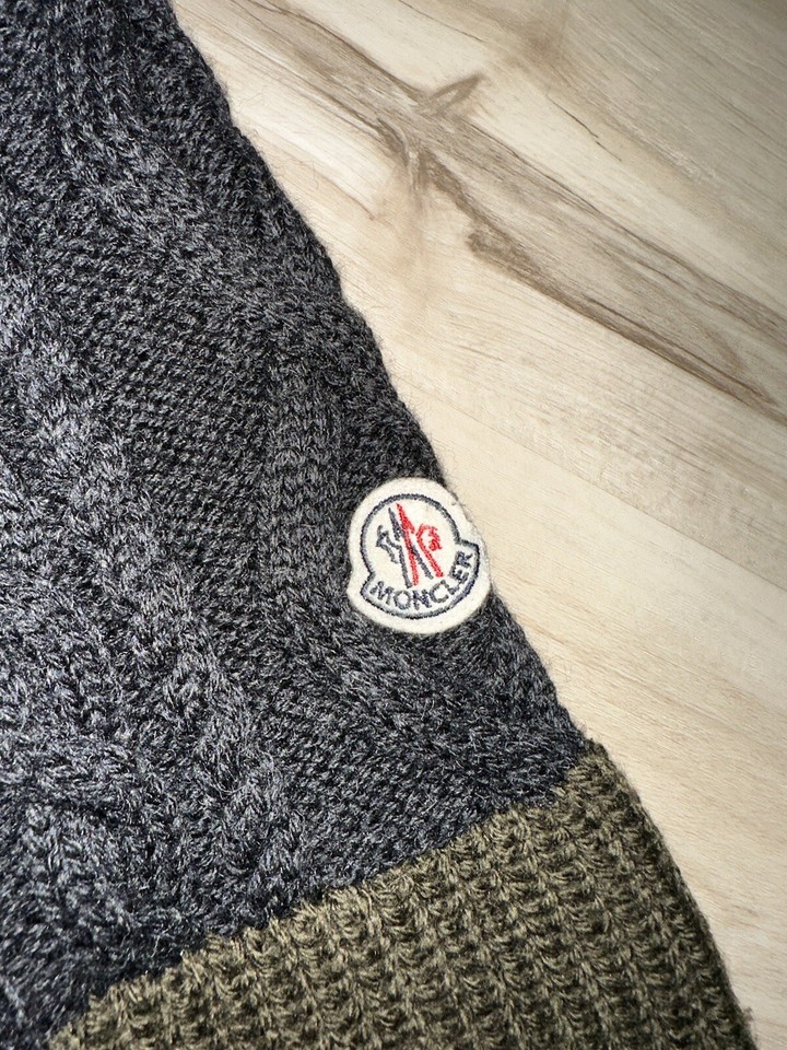 Moncler Maglione Tricot Girocollo Black / Green Wool Crewneck Sweater ...