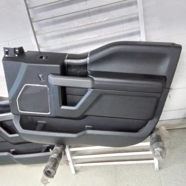 2019 FORD F150 Passenger Right Side Front Door Trim Panel Black TRIM 9B ...