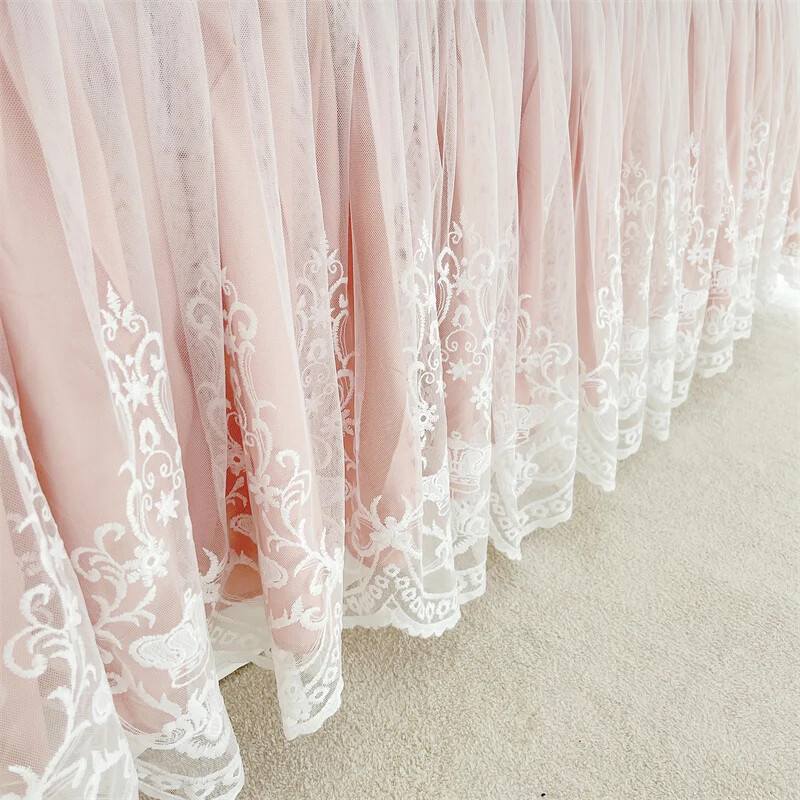 100%Cotton Elegant White Lace Ruffles Quilted Floral Pattern Bed Skirt ...