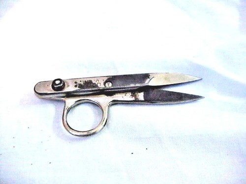 SOLD STEEL SHARP POINT THREAD CLIPPER CUTTER SNIPS | eBay