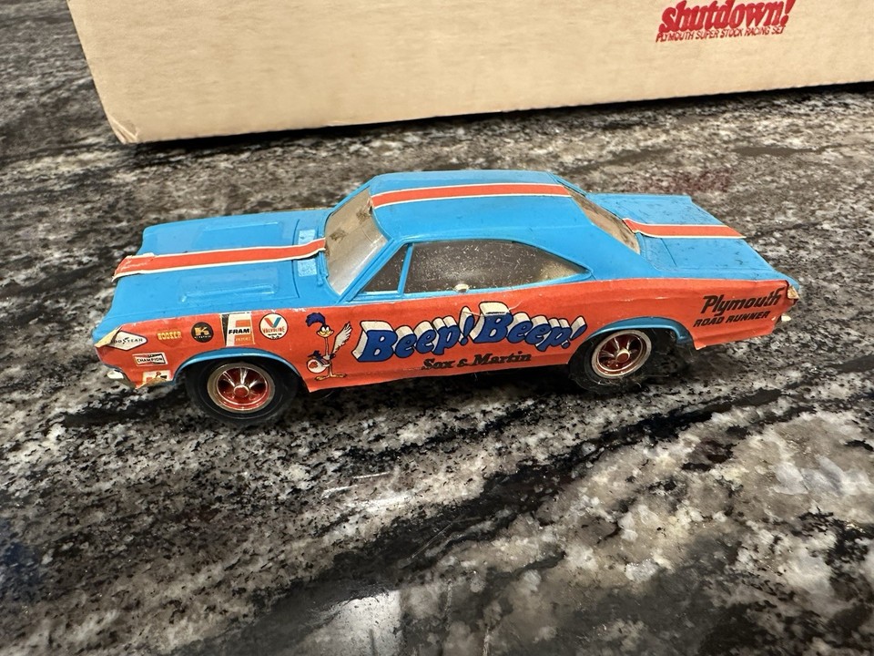 1969 Shutdown Plymouth Super Stock Drag Racing 1/32 Scale Slot Car ...