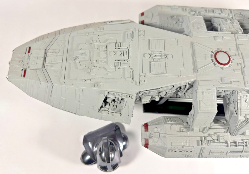 Classic BATTLESTAR GALACTICA Battlestar Galactica 21" Custom 3d Model ...