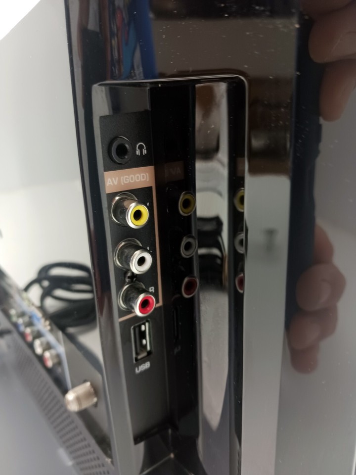 Vizio M190VA 19 inch LCD TV HDMI Flat Screen Television with Remote | eBay