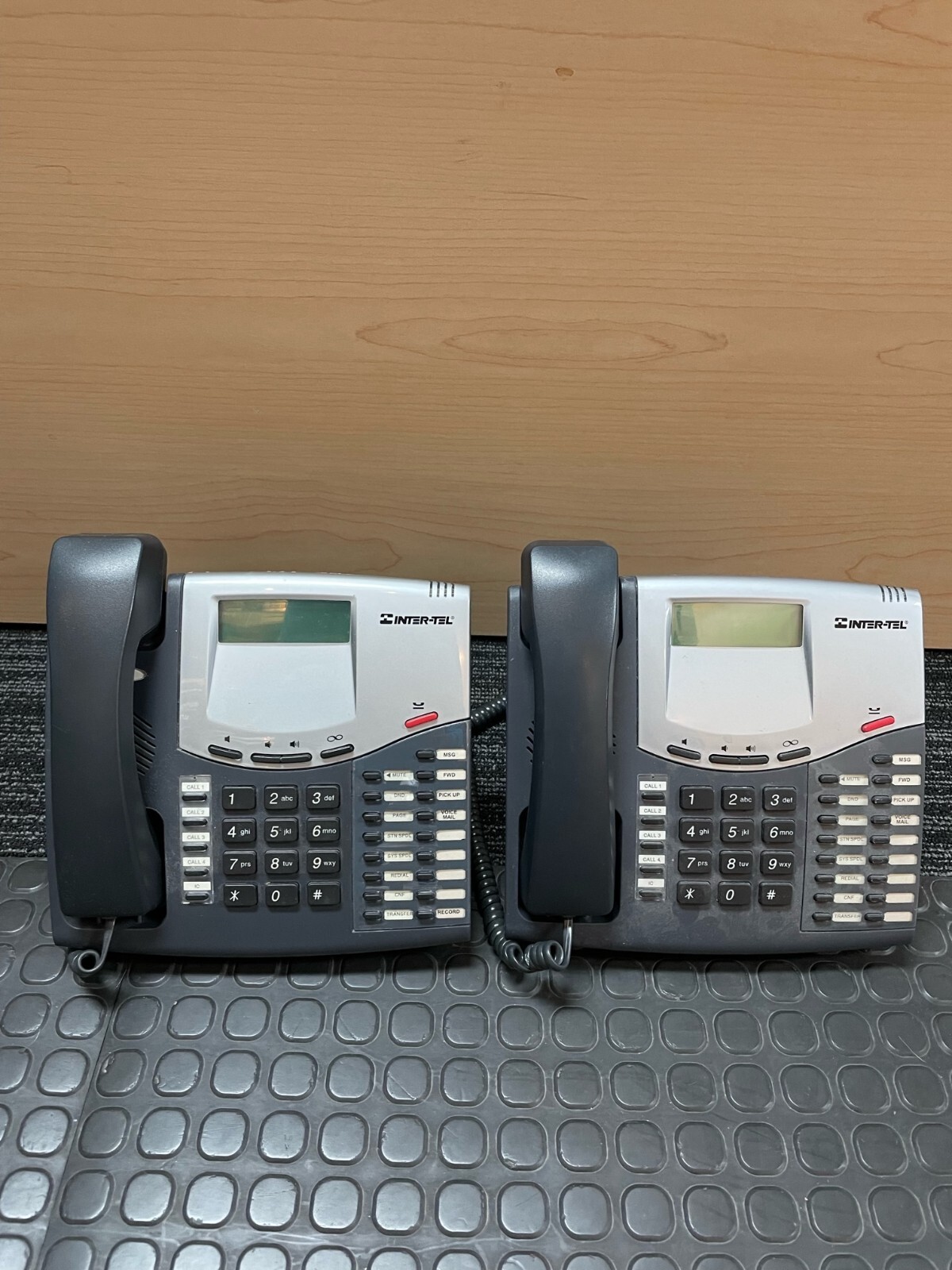 Inter-Tel Model 8520 Business Telephone Lot of 10 Intertel Phone | eBay