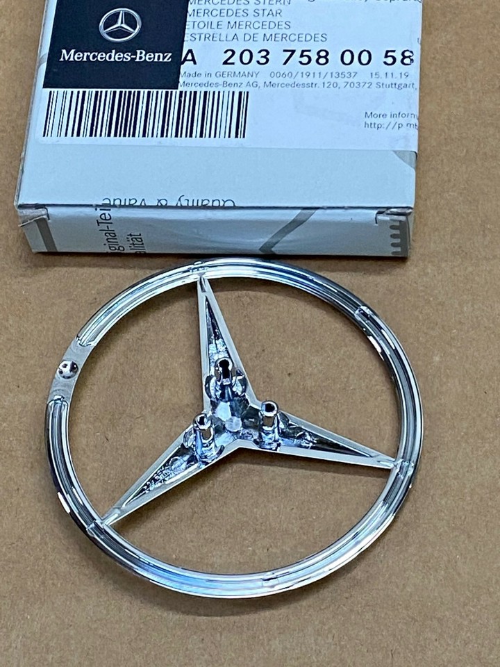 Mercedes-Benz C-Class C230 C240 C320 C350 AMG SL63AMG Genuine Trunk ...