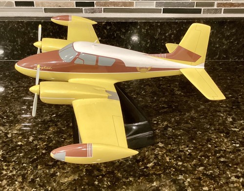 Factory Direct Models CESSNA 310B “Songbird” SKY KING Display Model | eBay