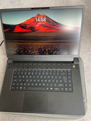 Alienware M17 Ryzen Edition R5 Laptop Ryzen 7 6800H 16GB RAM RTX 3070ti ...