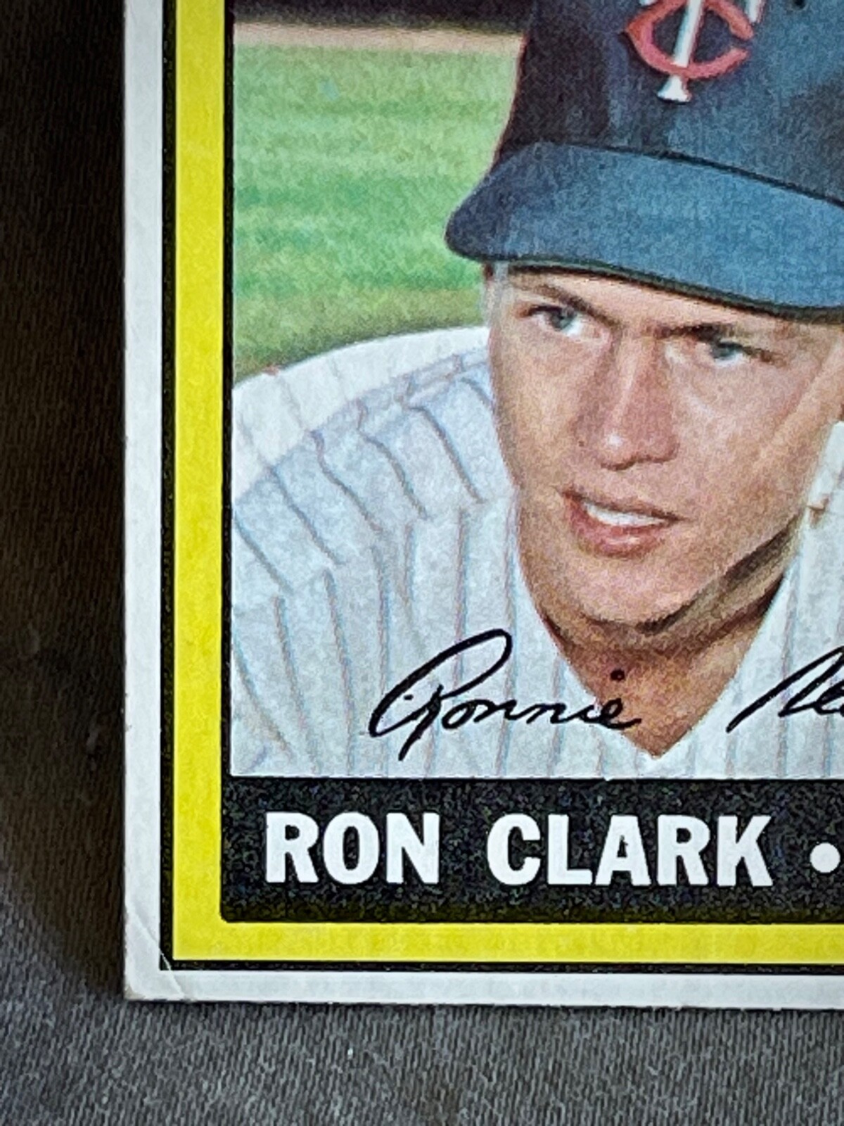 Vintage Topps Twins 1967 Rookie Stars Baseball Card #137 Ron Clark, Jim ...