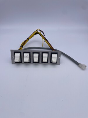 Traffic Control & Road Safety - Whelen Switch