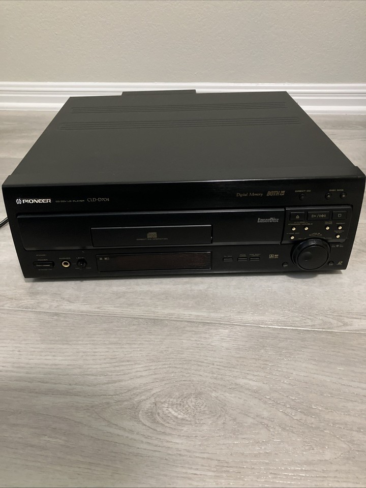 Pioneer CLD-D704 Laser Disc / DVD / CD Player; CLDD704 TESTED w/ Remote ...