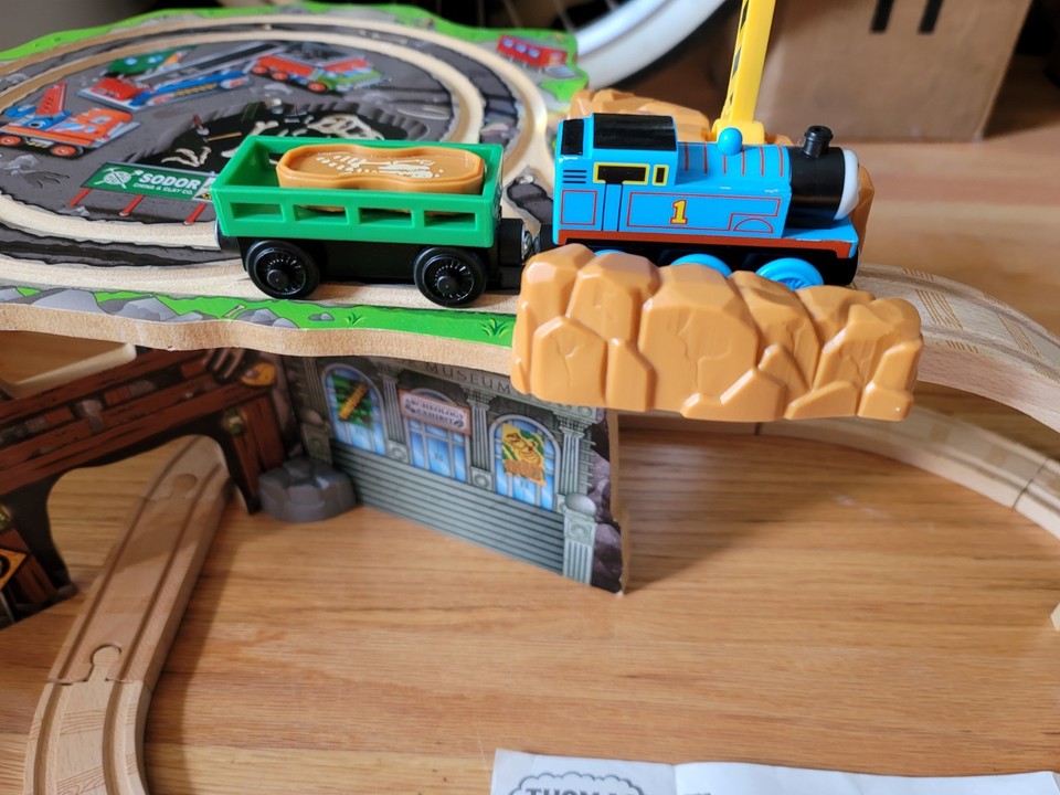 Thomas Wooden Railway Fossil Run Train Set Complete Please Read | eBay