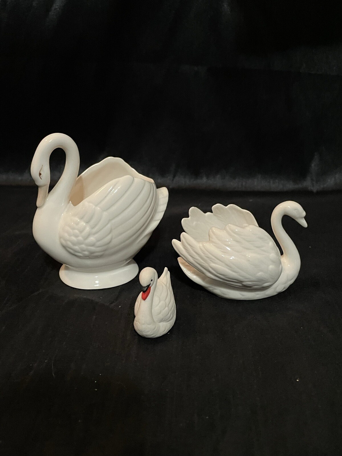 Vintage Goebel Porcelain Swans (set of 3) 4”, 3 1/2” and 1 1/2” | eBay