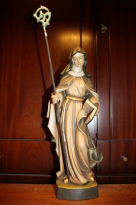 16" HAND CARVED WOOD CATHOLIC PATRON SAINT VERENA STATUE FIGURE ...