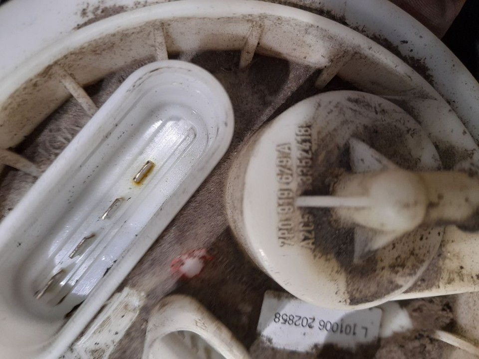 Porsche Cayenne (92A) 2011 Kraftstoffpumpe im Tank 7P0919679A Benzin ...