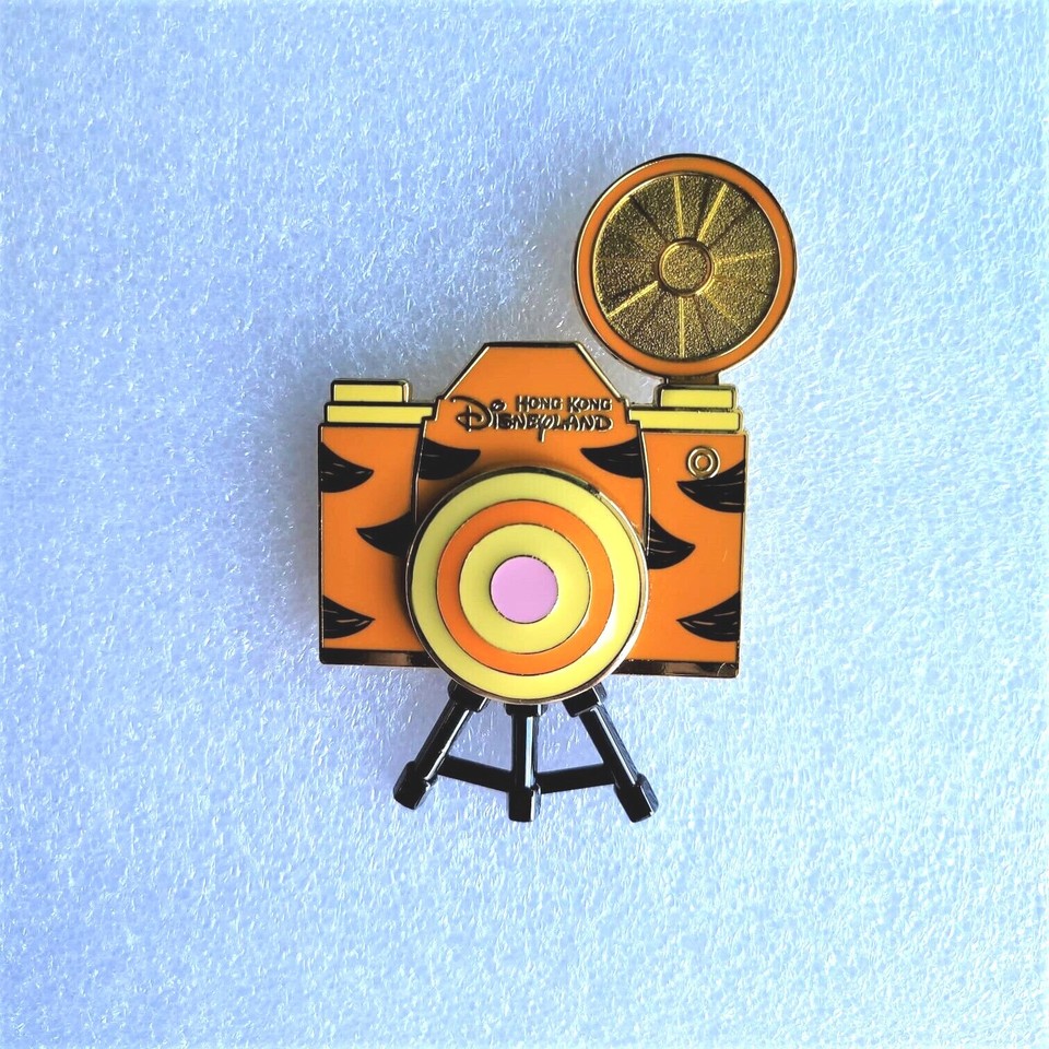 Disney Pin - HKDL - Camera Monthly Pin Series 2021 –Tigger (LE400) | eBay