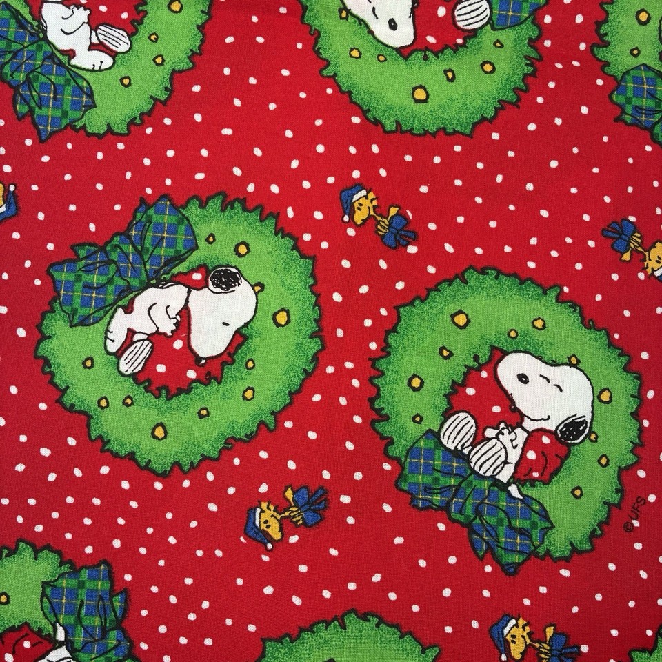 Peanuts Snoopy Christmas Fabric Woodstock Wreath Quilting Crafts ...