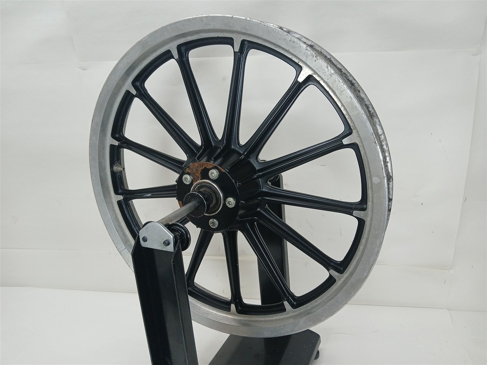 Harley-Davidson 2007 Sportster XL1200 Front Wheel Cast 13 Spoke 19x2.15 ...