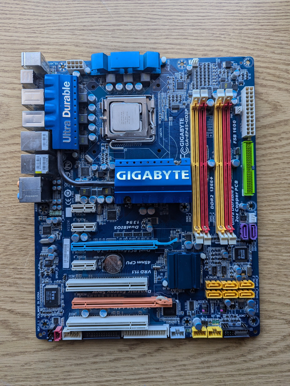 Gigabyte Technology GA-EP45-UD3P, LGA 775/Socket T, Intel Motherboard ...