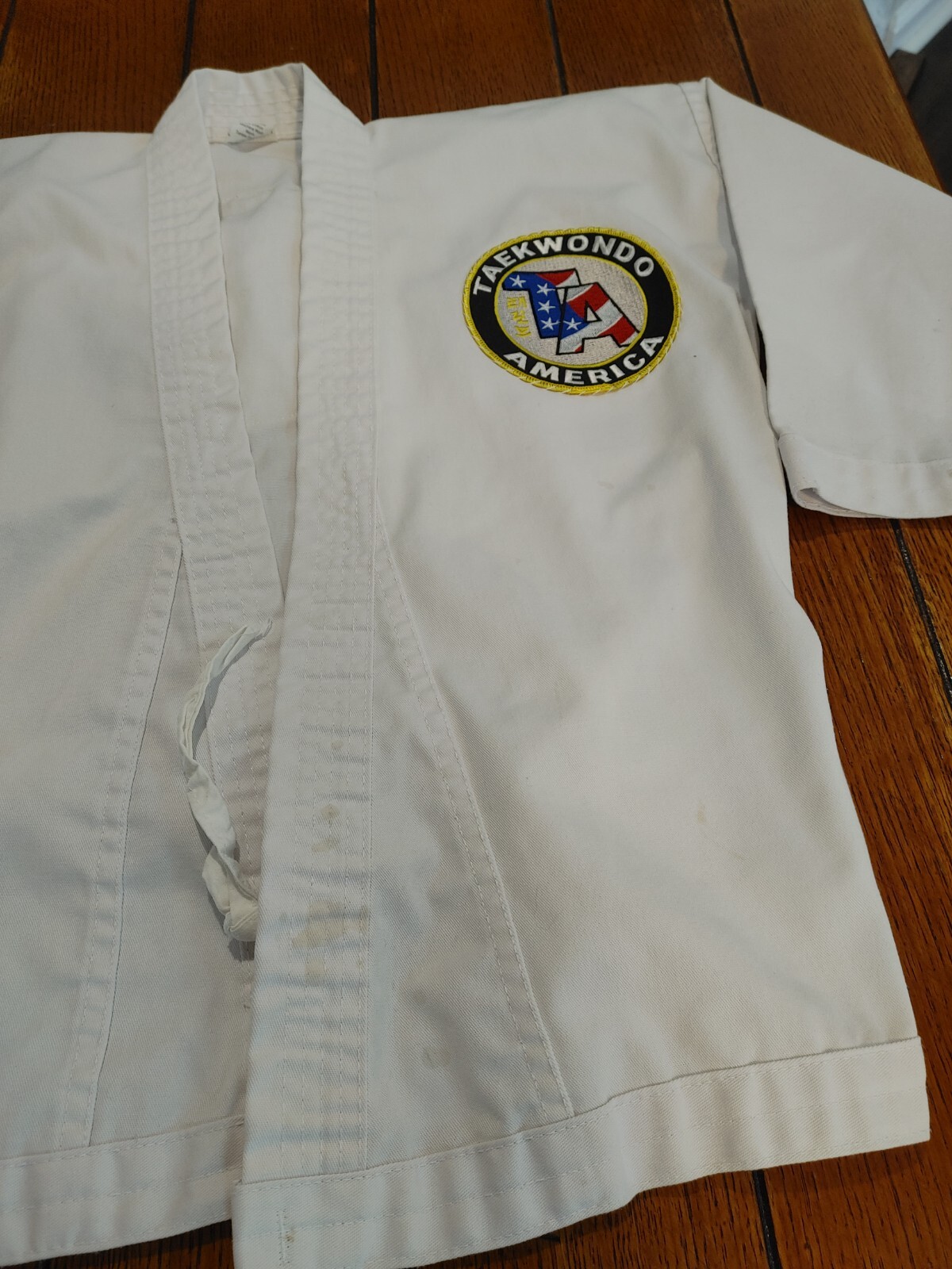 FUJI "Taekwondo America" Embroidered Youth White Karate Uniform Robe ...