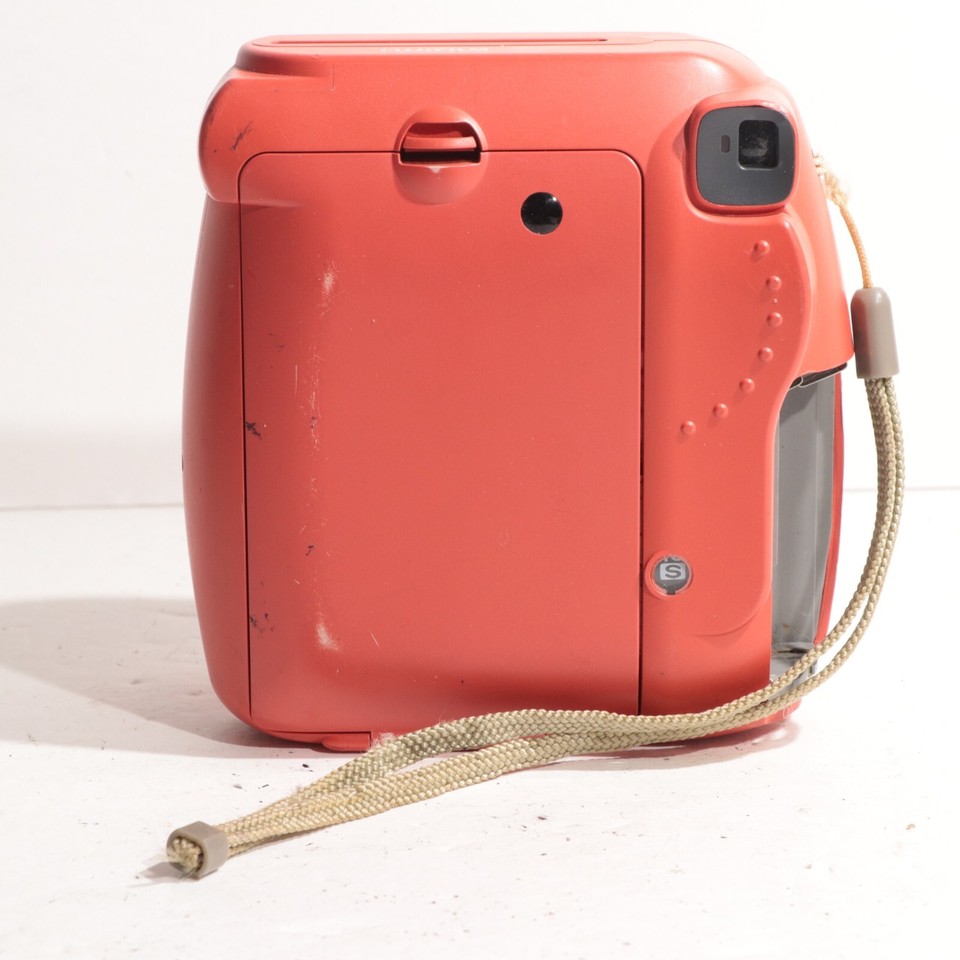 Fujifilm Instax Mini 8 Instant Film Camera Red - READ DESCRIPTION ...