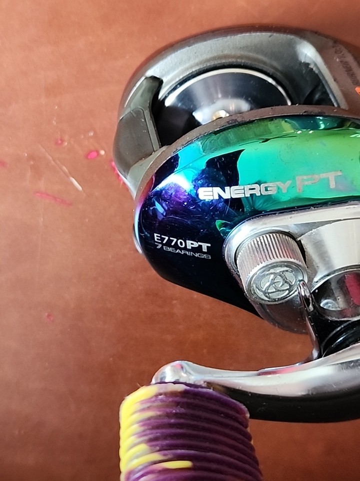 QUANTUM ENERGY PT BURNER BAITCASTING REEL E770PT Right Hand Retrieve 7. ...