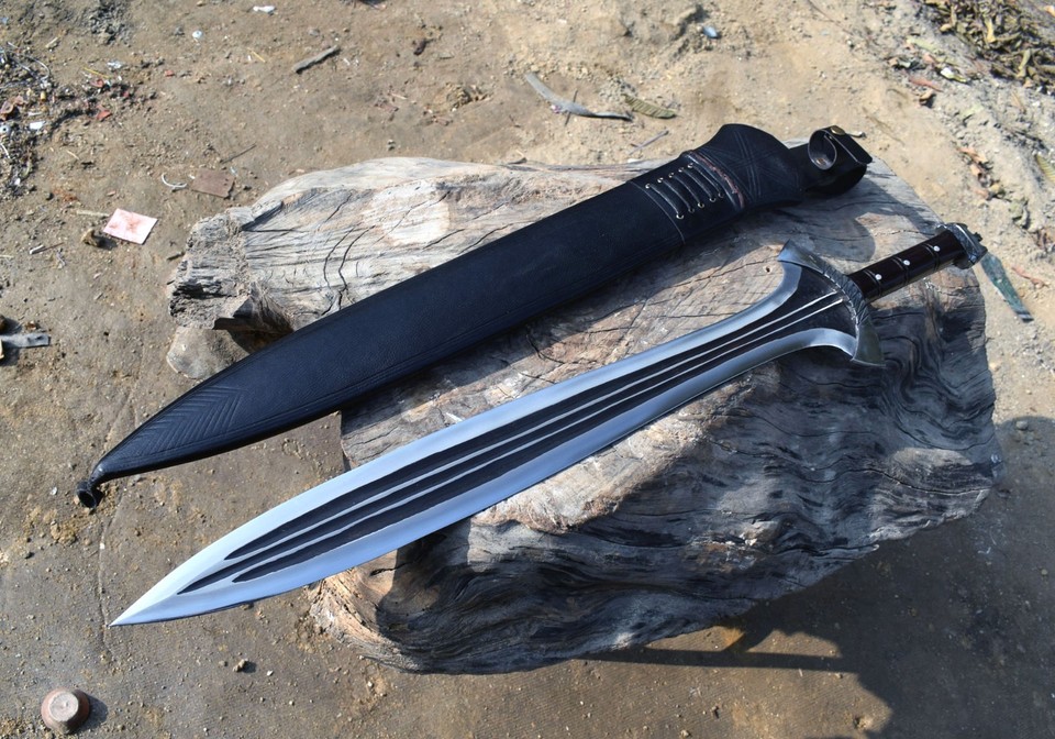 Nepalese Traditional Handmade Kukri Knife 25"Roman Gladius sword Full ...