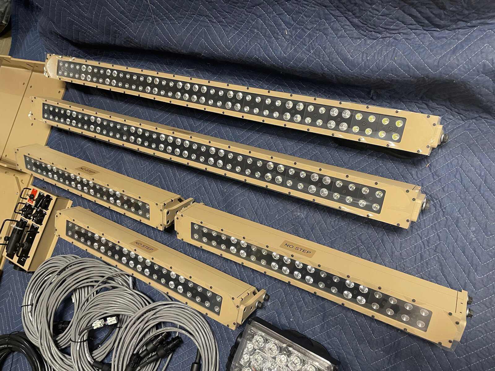 IBIS TEK LED Light Bar KIT w/ Motorized Search Lights MILITARY HMMWV ...