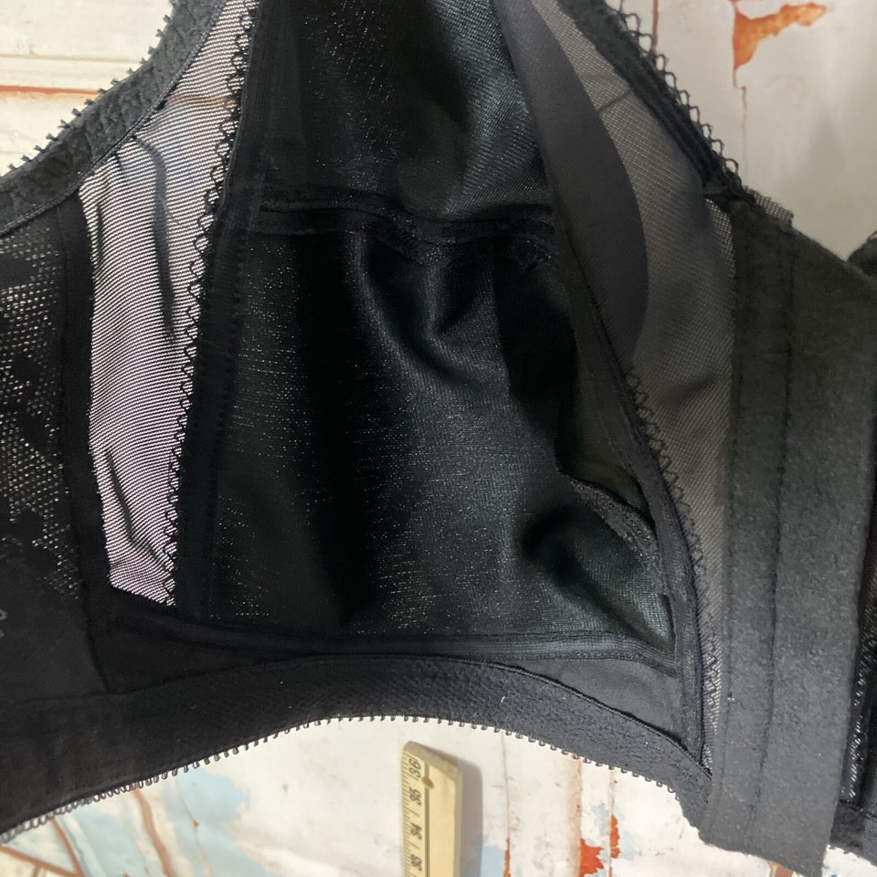 PLAYTEX 18 Hour Wirefree BRA Custom Flex BACK, FRONT CLOSE 4695 Black ...