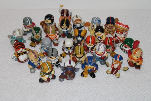 Very Rare Vintage 1983 NFL Huddles PVC Figures FULL SET of 28 Bills ...