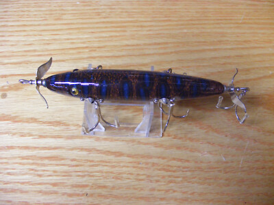 Beautiful Vintage Musky Dan Glass Eye Musky Ebony Burl Wood Grains w ...