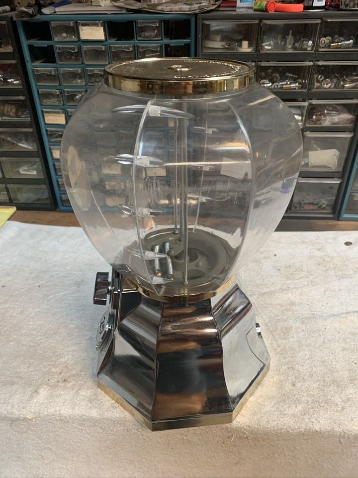 .25 cent emperor deluxe coin operated Gumball Vending Machine | eBay