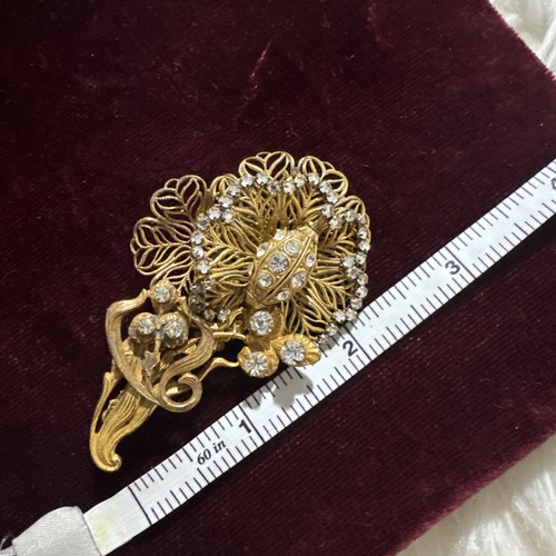 Miriam Haskell 1940’s Gorgeous Gold Tone Rhinestoned Flower Brooch ...