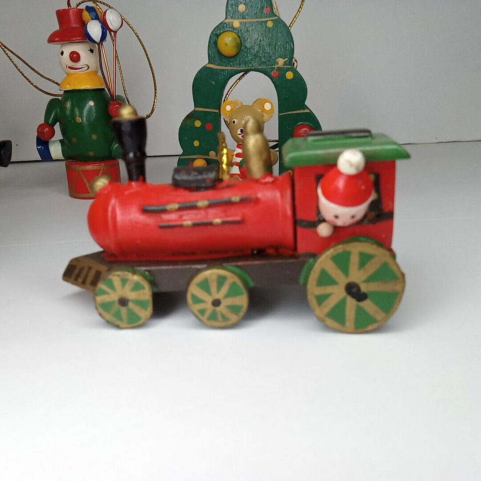 Vintage Wood Christmas Ornaments Set of 8 Hand-Painted Santa Tree ...