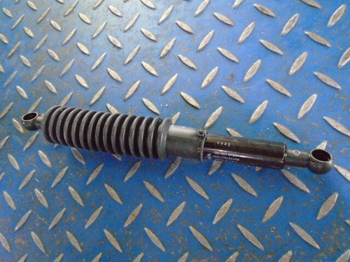 MACK HOOD STRUT PART NO. 82713432 | eBay